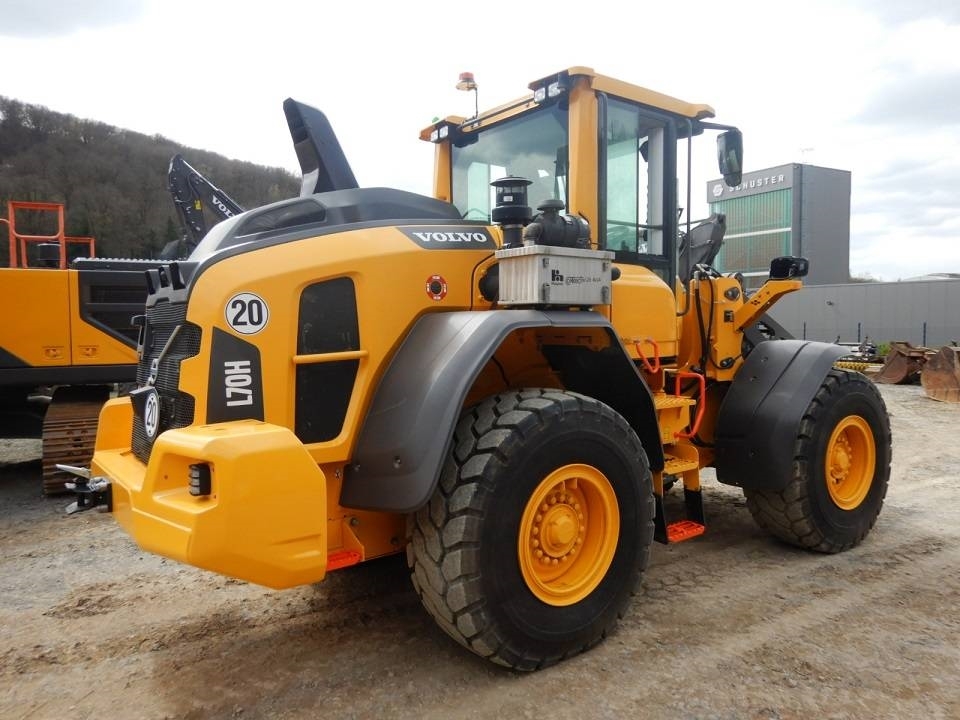 Volvo L 70 H - Wheel Loaders - Construction Equipment - Volvo CE EMEA ...