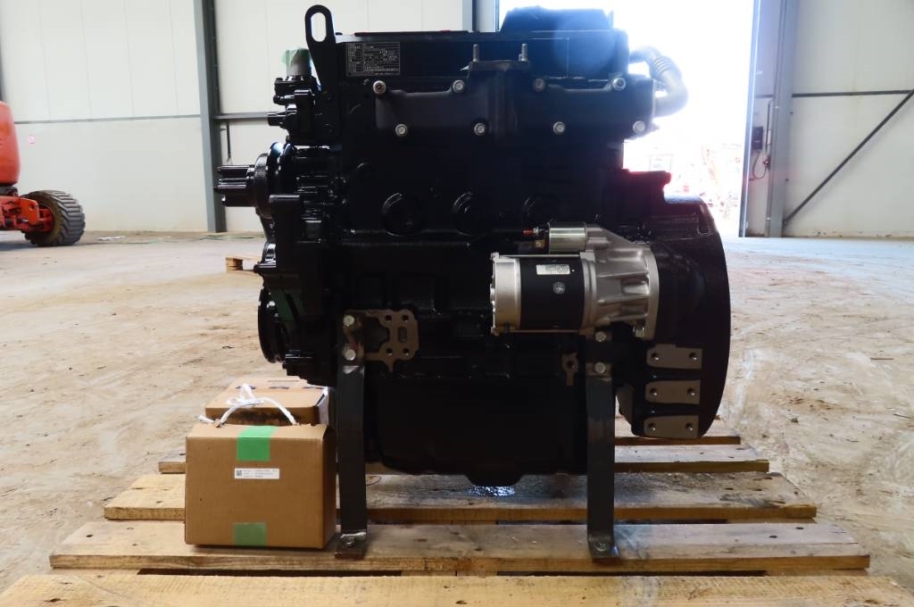 Yanmar 4TNV98-EXSDB1C (unused) - Motoren - Baumaschinen - Geuens Machinery