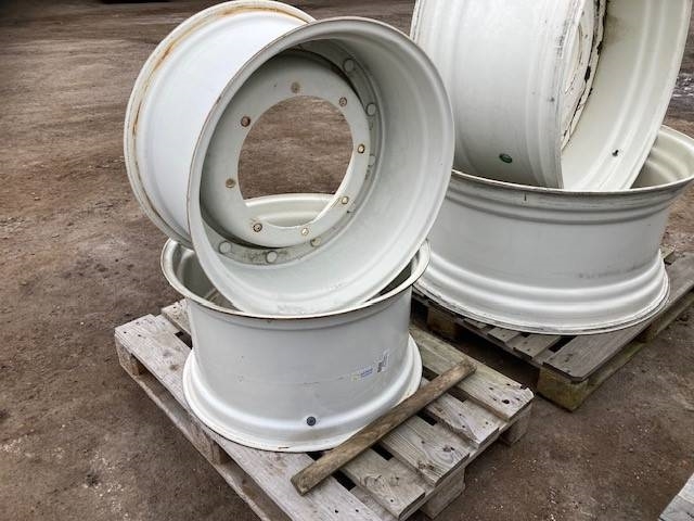 CNH Puma/ T7 - Däck, hjul och fälgar - Lantbruk - Begagnade maskiner