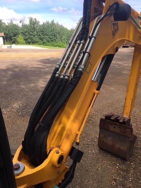 JCB 803