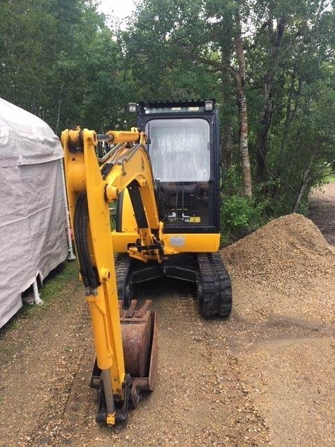 JCB 803
