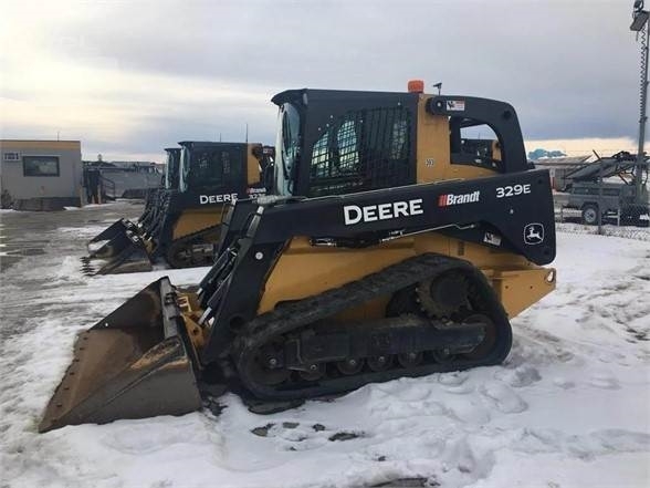 John Deere 329E