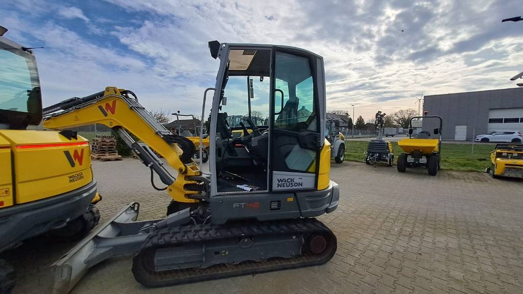 Wacker Neuson ET42 - Tracked / Mini excavators - Products - Wacker Neuson