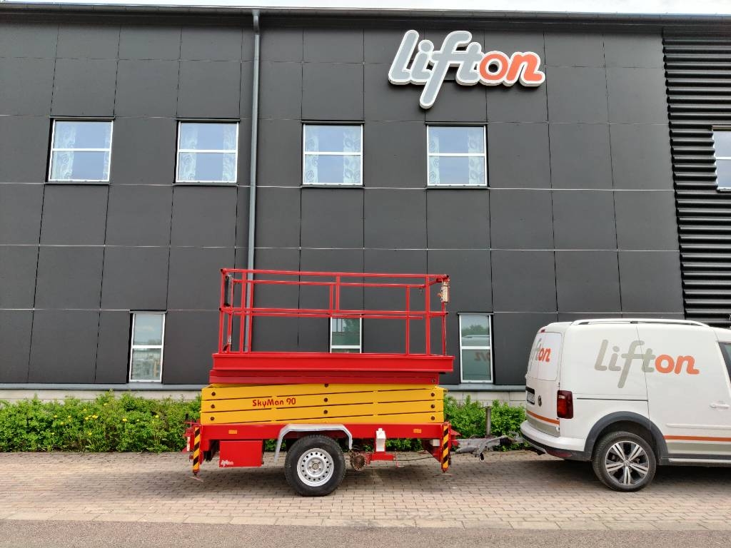 Begagnade liftar - skylift - släpvagnslift - Lifton AB