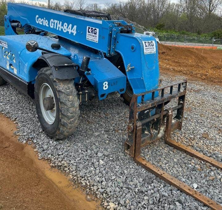Genie GTH-844
