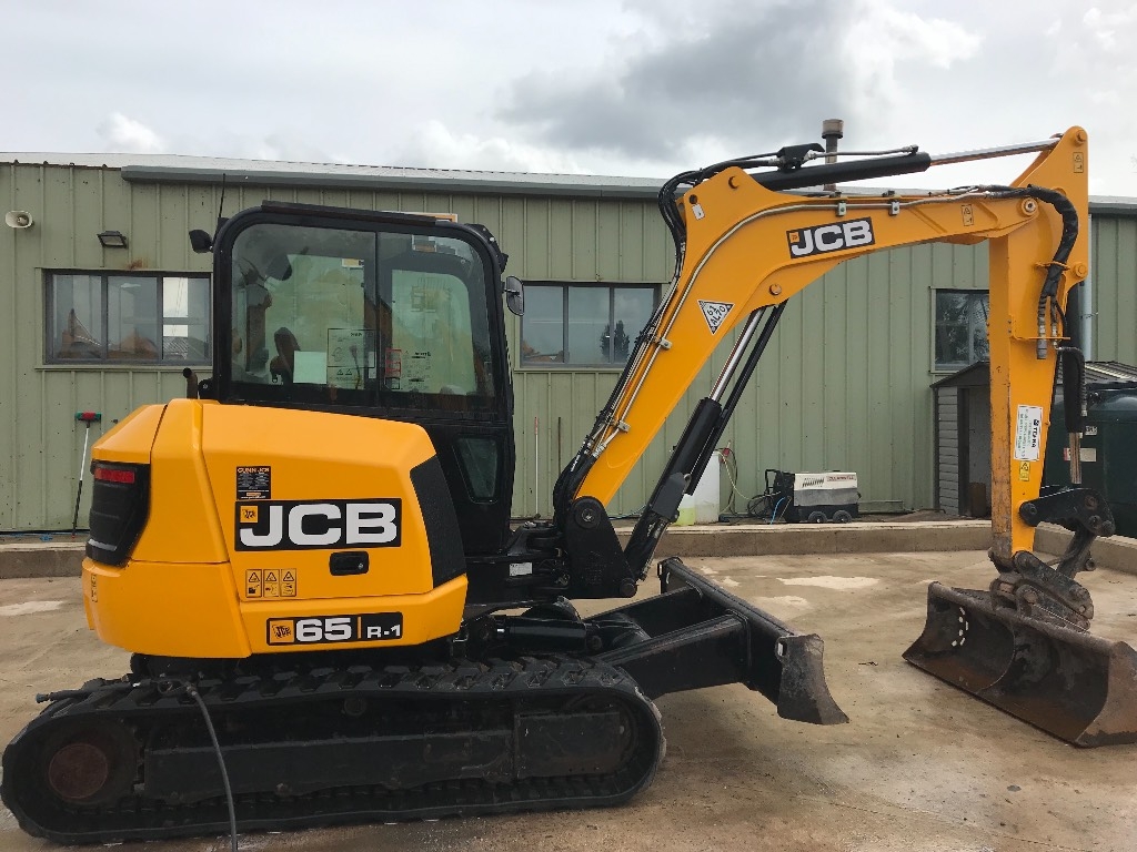 JCB 65 R-1