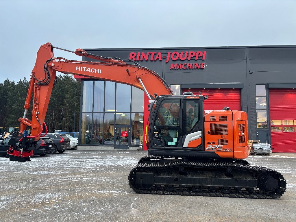Hitachi ZX 225 US LC-7 / Nopeaan toimitukseen! - Crawler Excavators ...