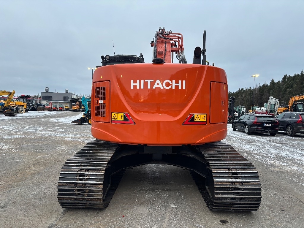 Hitachi ZX 225 US LC-7 / Nopeaan toimitukseen! - Crawler Excavators ...