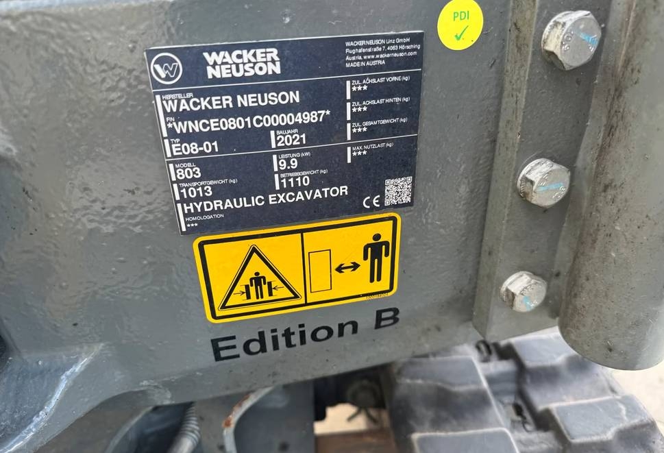 Wacker Neuson 803 - Tracked / Mini excavators - Products - Wacker Neuson
