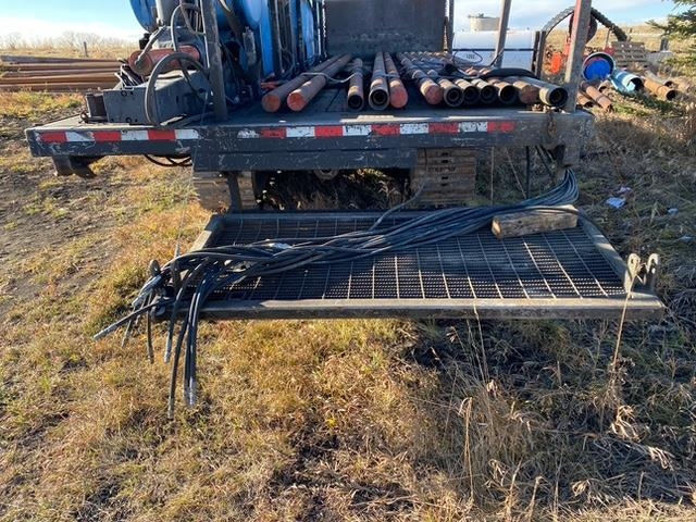 Hiab Crane Pipe Arm Handler on Cat 312 Undercarraige Hi