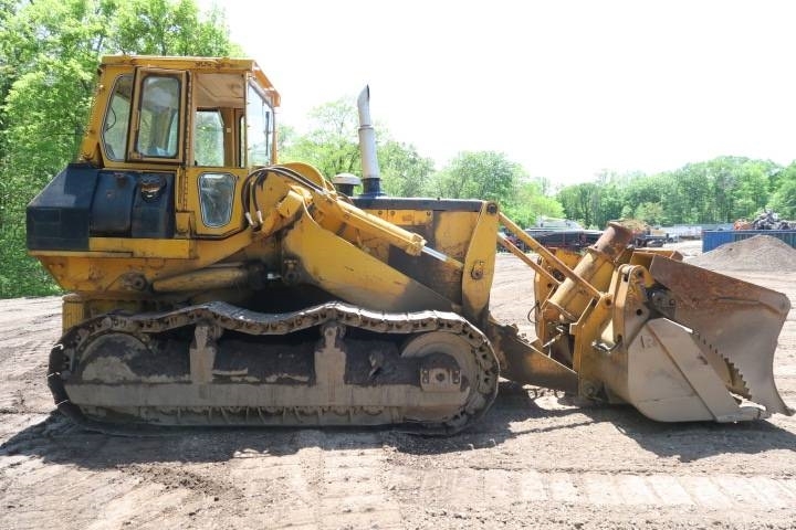 Komatsu D75S-5