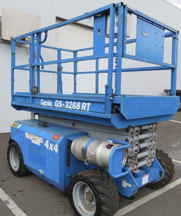 Genie GS-3268RT Scissor Lift