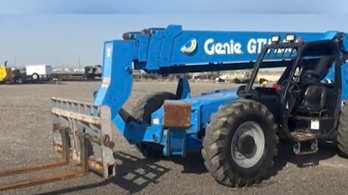 Genie GTH 1056 Telehandler