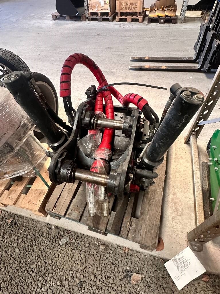 Rototilt R3 - 1000 timer - Rotators - Construction - Reesink Construction