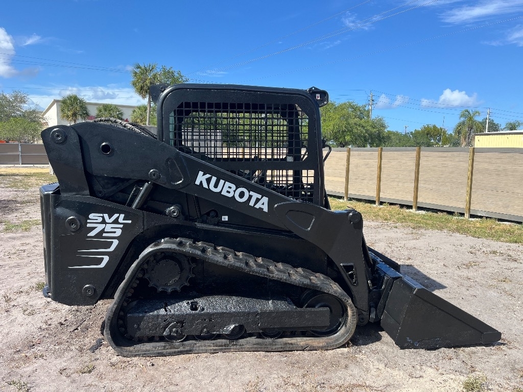 Kubota SVL 75-2