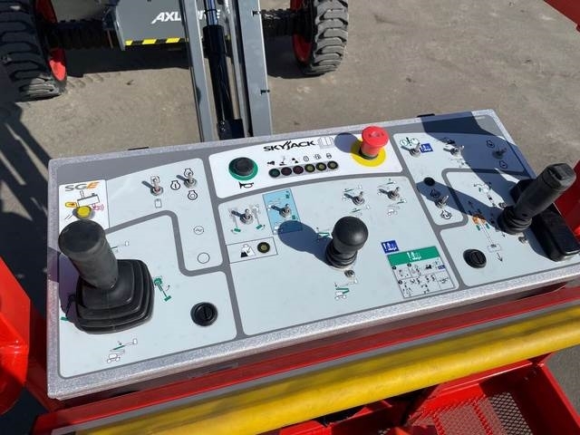 SkyJack SJ45 AJ+ Articulating Boom Lift