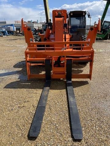 Xtreme XR1055-B Telehandler High Pivot Roller Boom