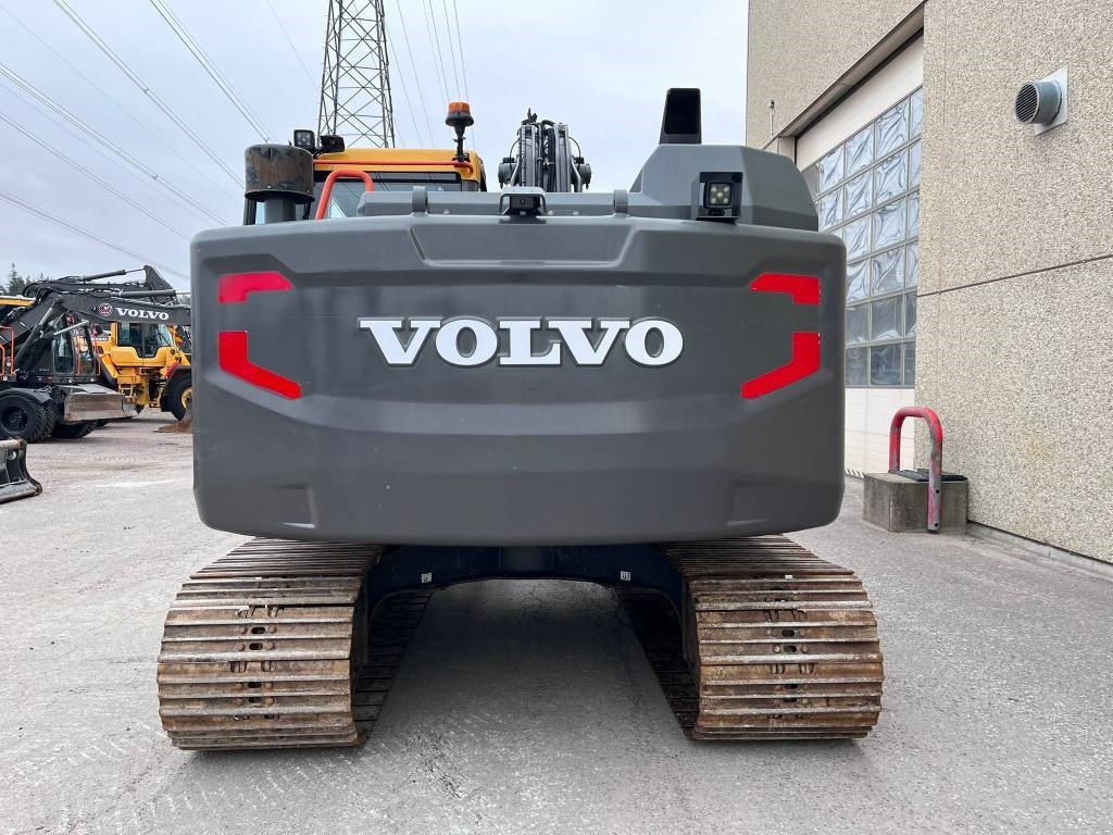 Volvo EC 140 E - Crawler Excavators - Construction Equipment - Volvo CE ...
