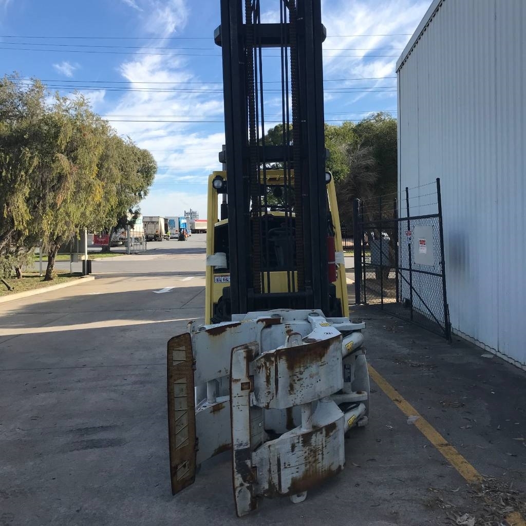 Hyster S155FT - LPG counterbalance Forklifts - Material Handling - Hyster