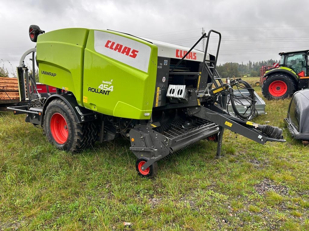 CLAAS ROLLANT 454 UNIWRAP - Round Balers - Agriculture - Danish Agro ...