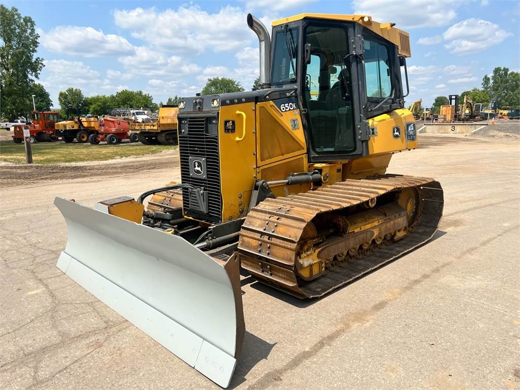 John Deere 650K LGP