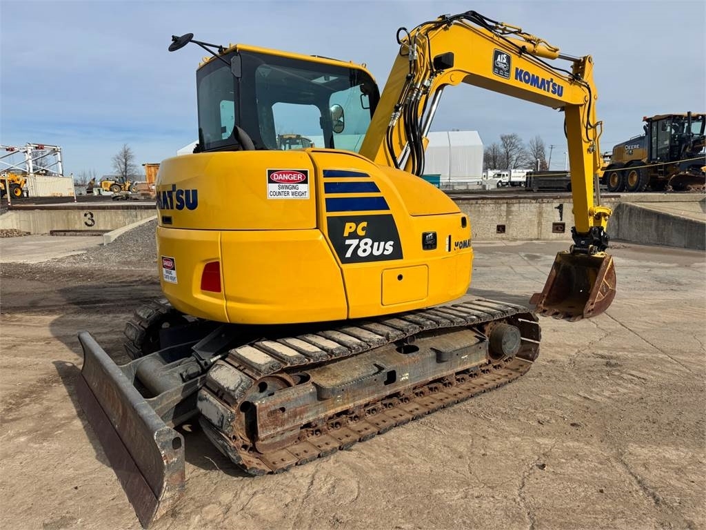Komatsu PC78US-10