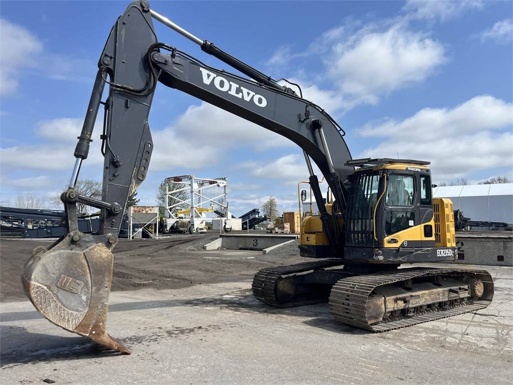 Volvo ECR235DL