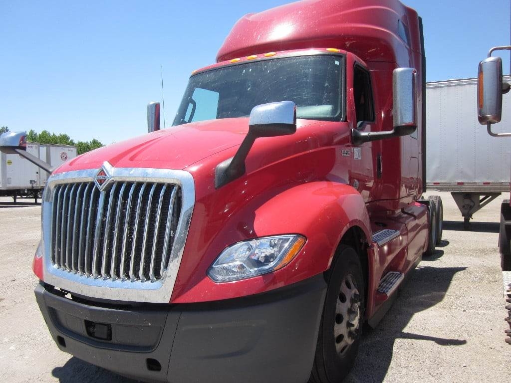 International Heavy Duty Trucks & Truck Trailers For Sale | Ritchie List