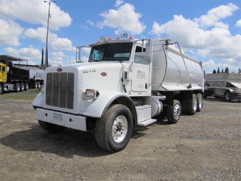 Peterbilt Heavy Duty Trucks & Truck Trailers For Sale | Ritchie List