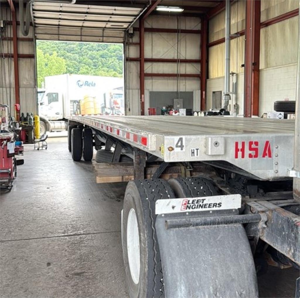 Transcraft 48' Flatbed