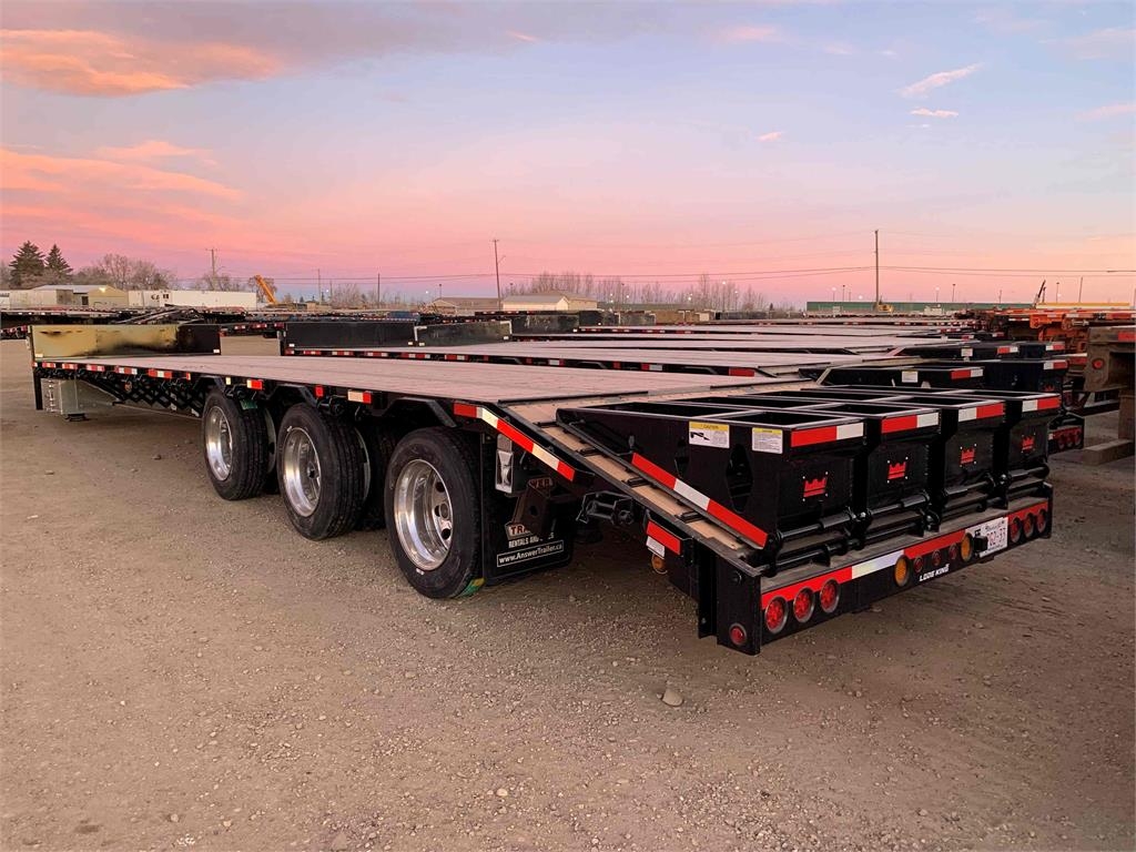 Lode King 53' Tridem Step Deck with Ramps