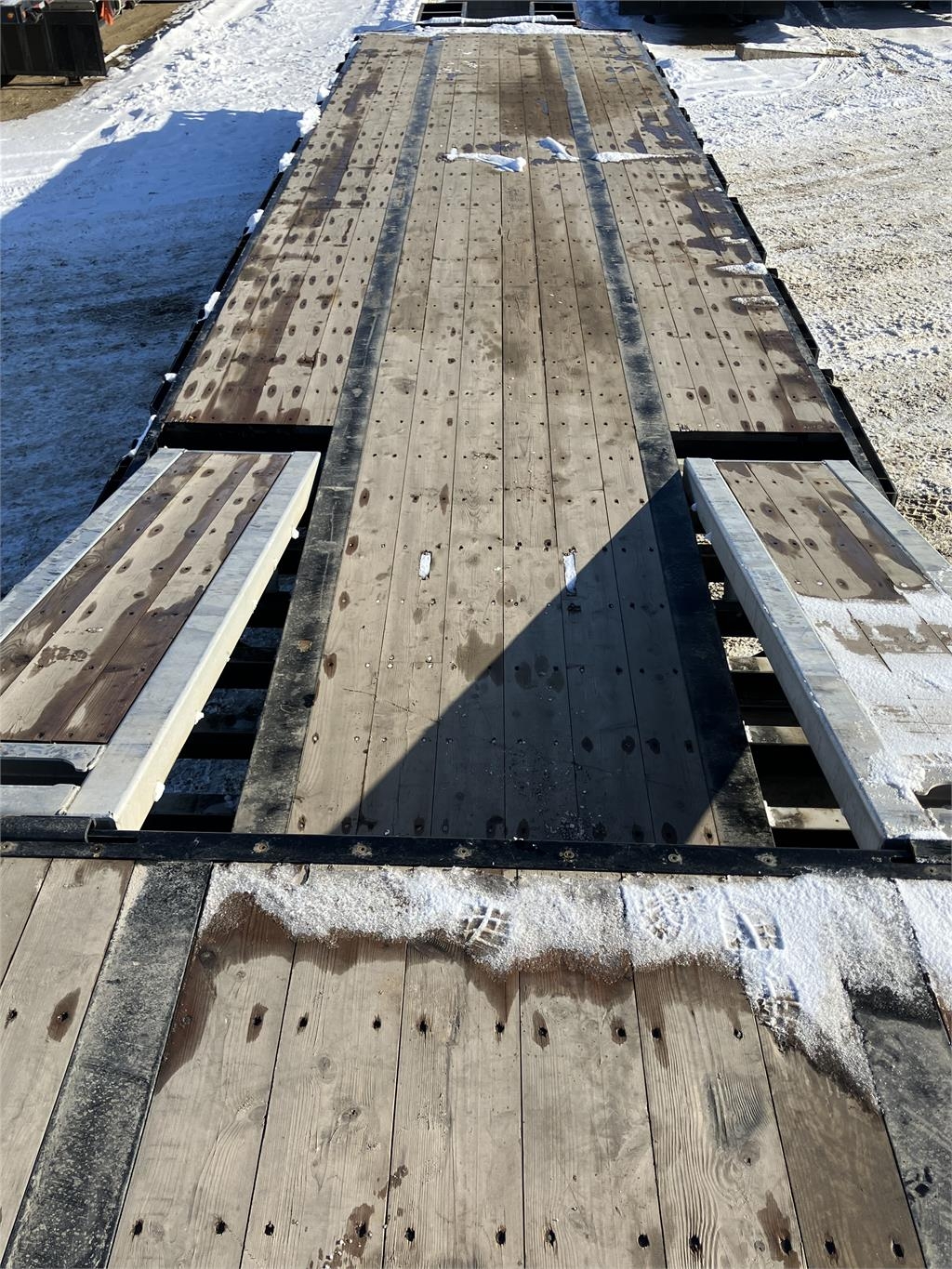 Lode King 53' Tridem Step Deck with Ramps