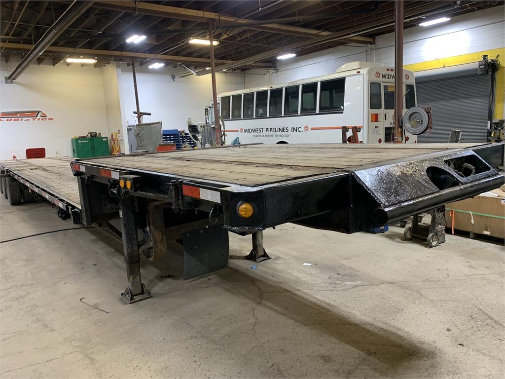 Manac 53' Tridem Extendable/Trombone Step Deck