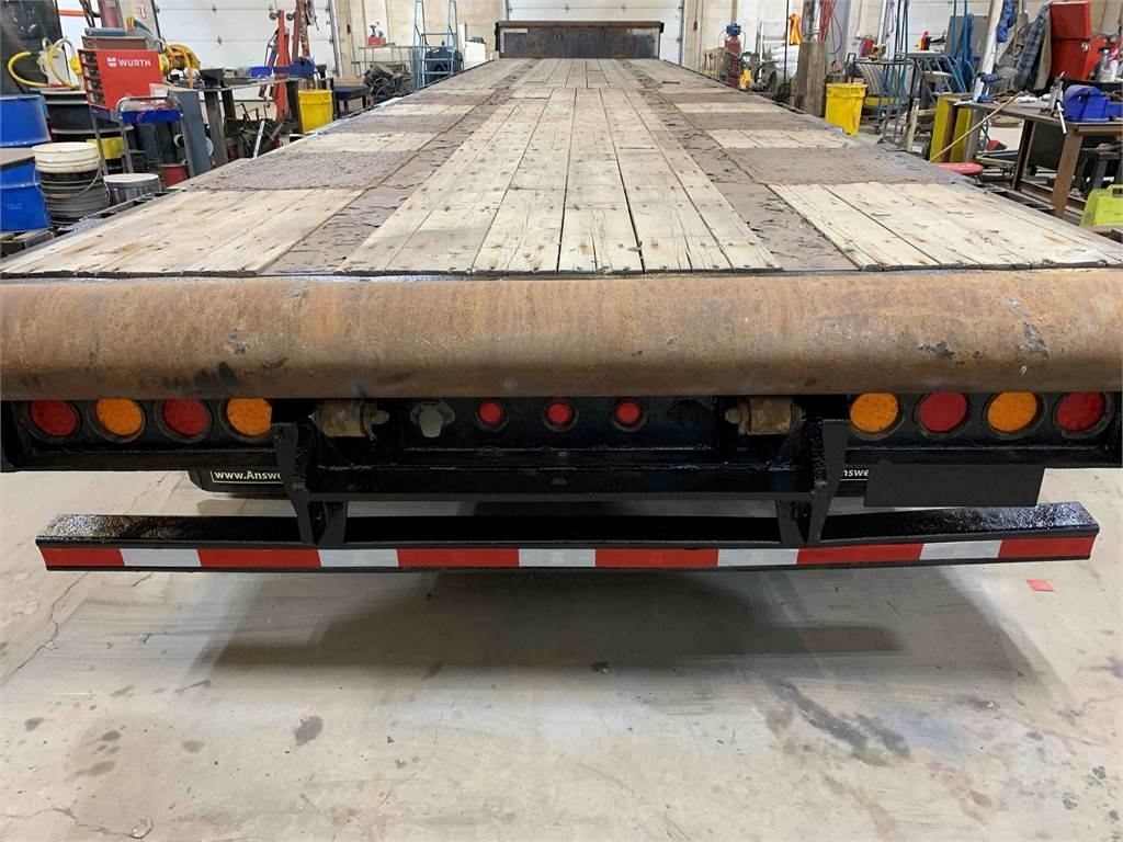 Manac 53' Tridem Extendable/Trombone Step Deck