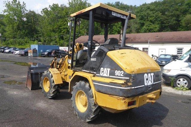 CAT 902
