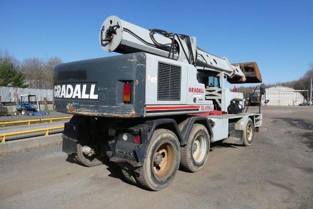 Gradall XL4100 III