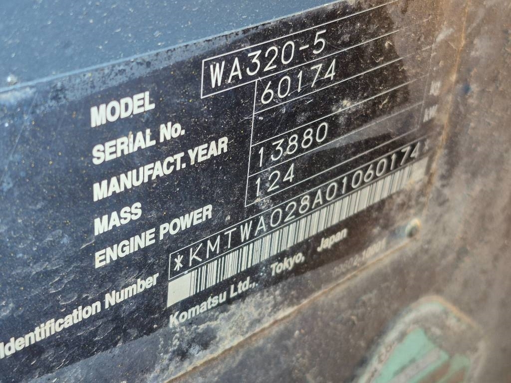 Komatsu WA 320-5