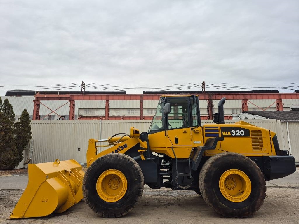 Komatsu WA 320-5