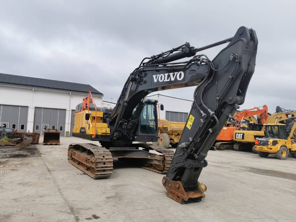 Buy Used Volvo EC380EL Crawler Excavator for sale in Stockholm, Sweden ...