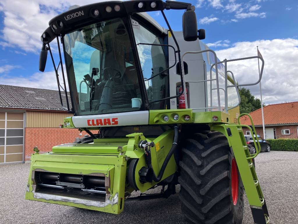 CLAAS 650 - Combine Harvesters - Agriculture - Danish Agro Machinery