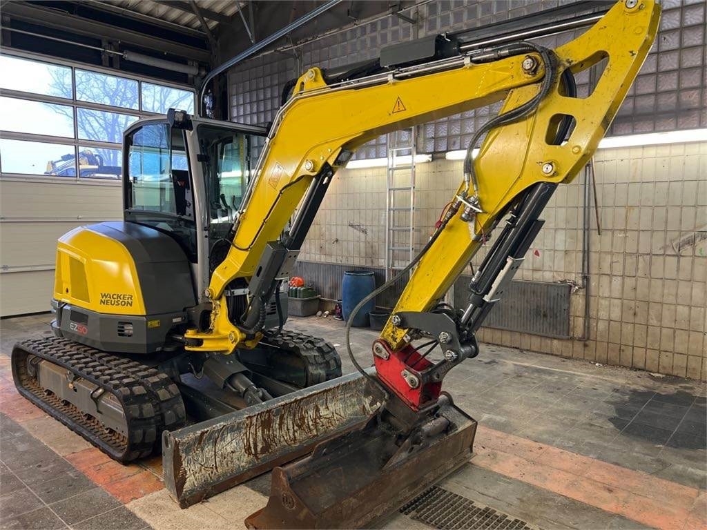 Wacker Neuson EZ50 - Kettenbagger / Minibagger - Produkte - Wacker Neuson