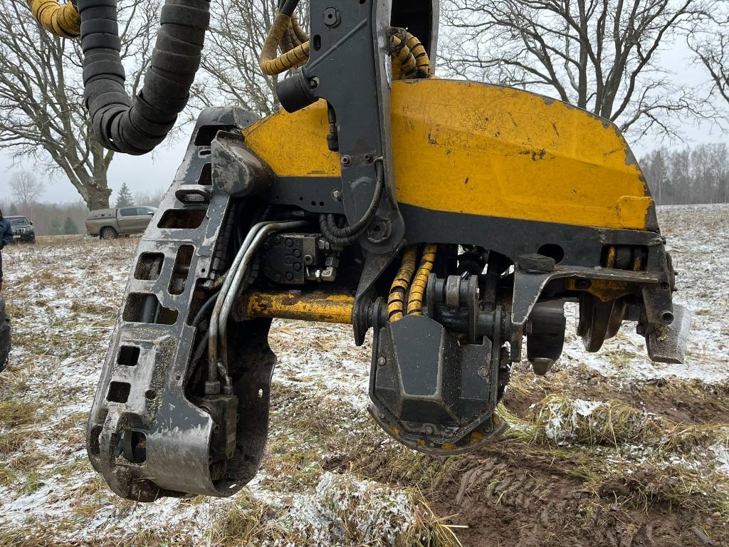 Ponsse Scorpion King - Harvesters - Forestry - Construction Machinery ...