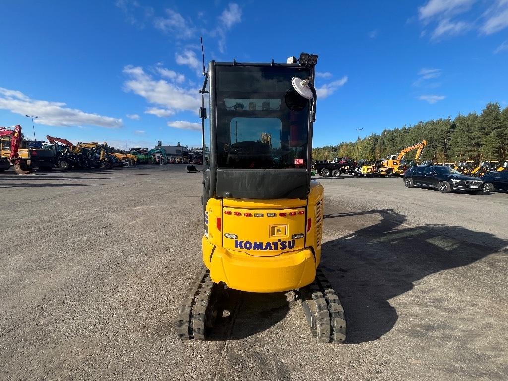 Komatsu PC 24 MR-5 / Engcon, 3 Kauhaa - Mini Excavators