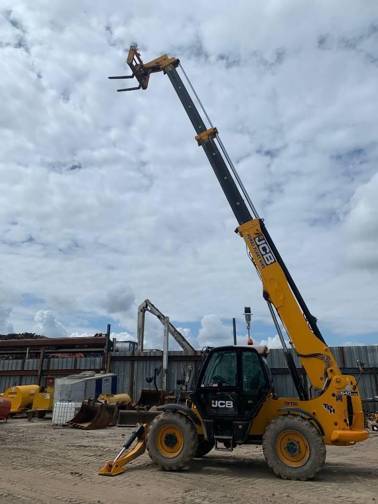 JCB 540-170 - Telescopic handlers - Construction - Thomas Plant Hire