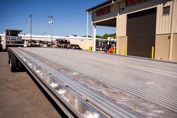 MAC TRAILER MFG 53' DROP DECK