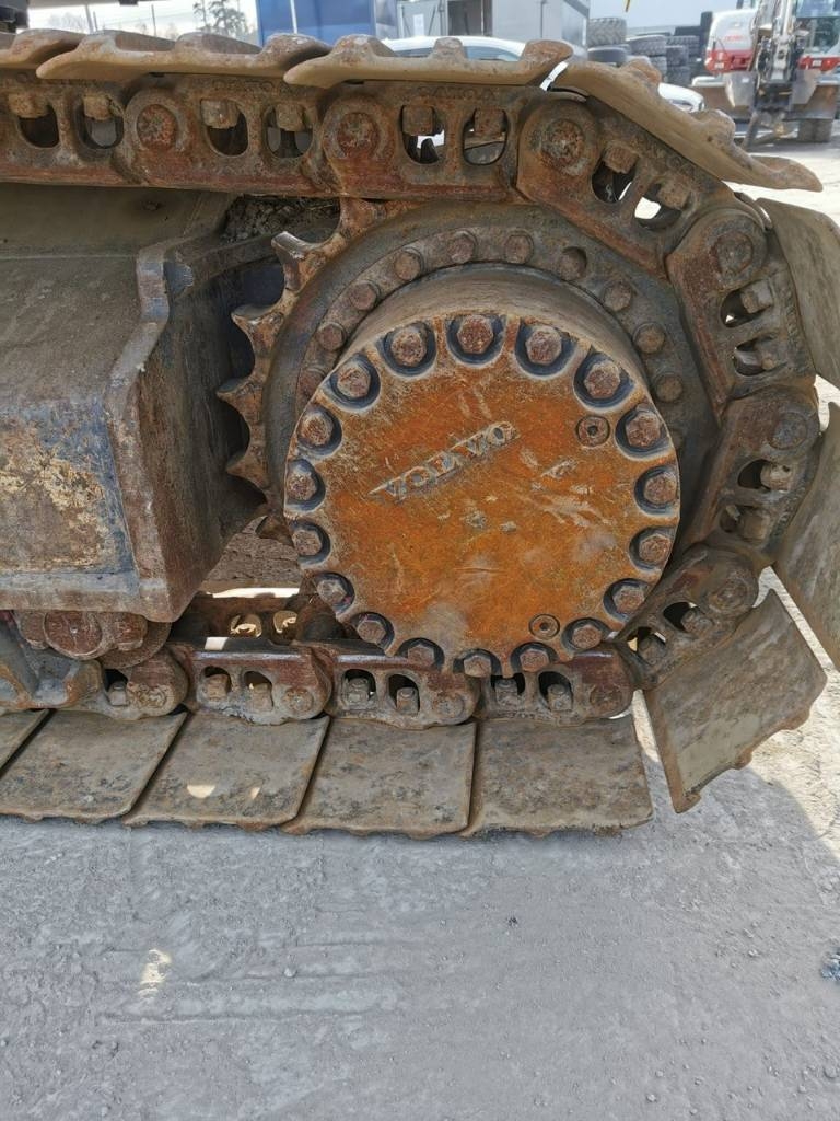 Buy Used Volvo EC300DL Crawler Excavator for sale in Stockholm, Sweden ...