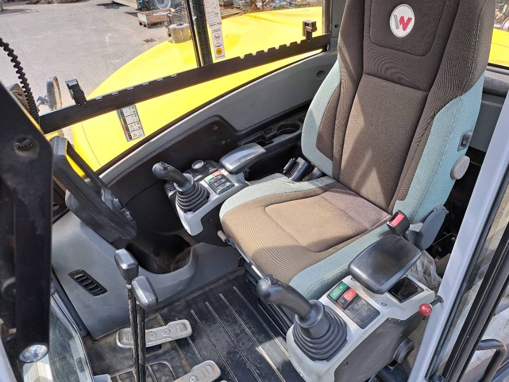 Wacker Neuson ET145 - Tracked / Mini excavators - Products - Wacker Neuson