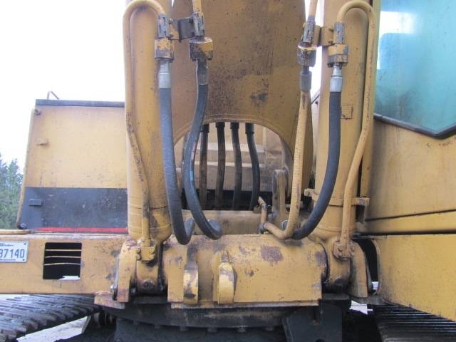 Caterpillar 235 B