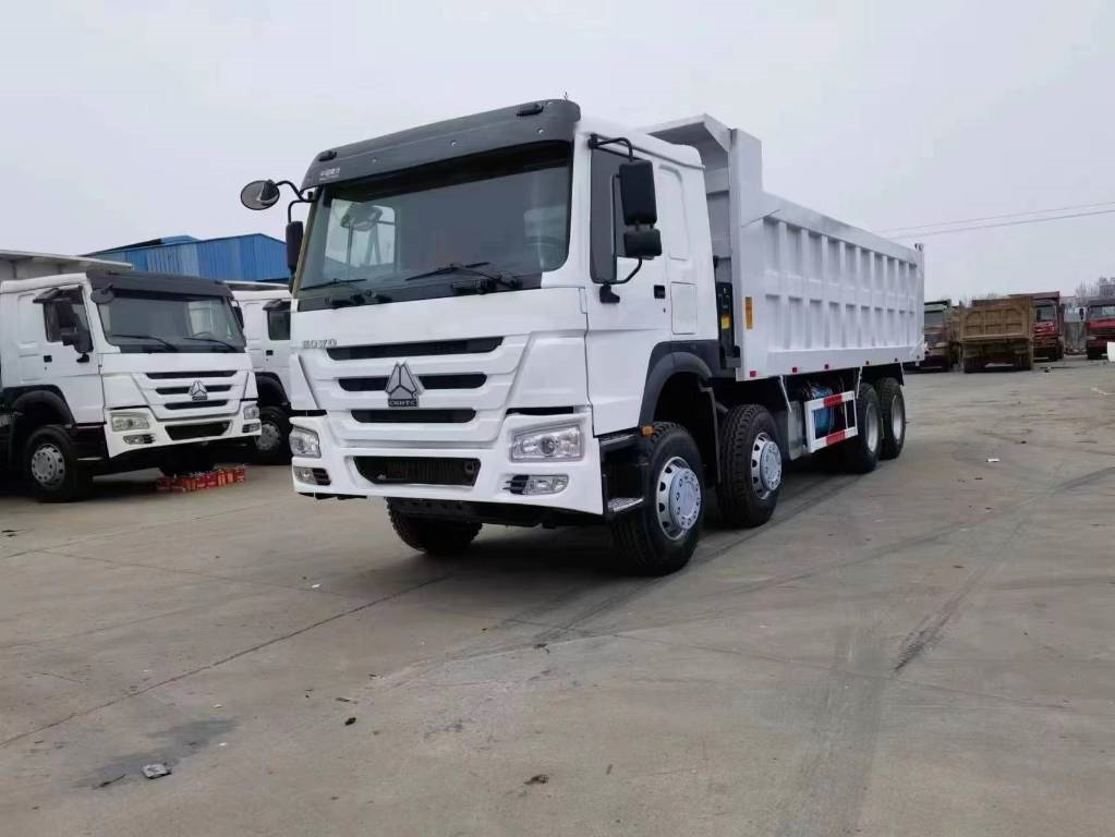 2022 HOWO 375 (1214170) | P&E