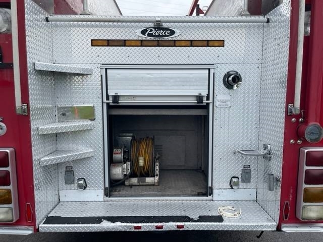 [Other] 2004 PIERCE FIRE TRUCK ENFORCER